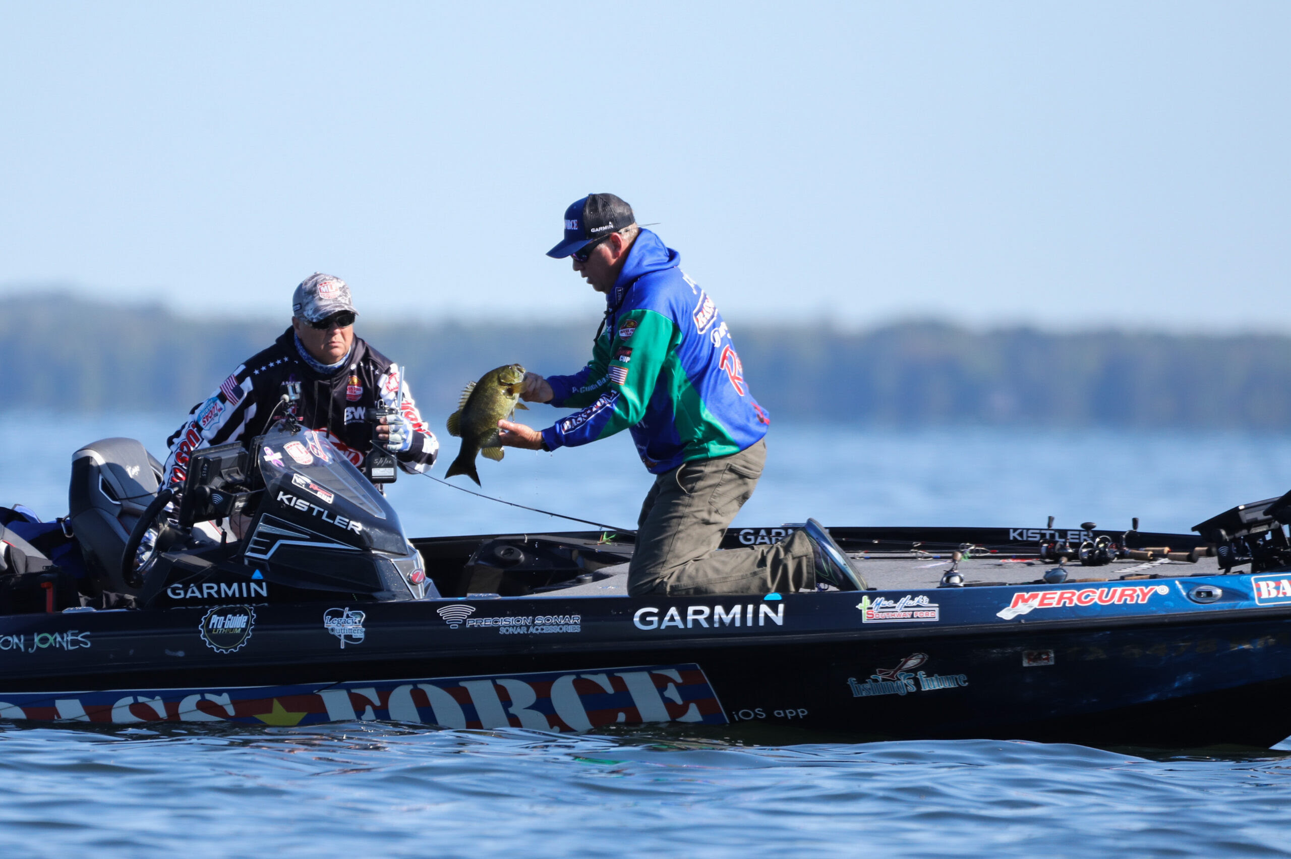 Alton Jones Sr. Out Front Early for Group B at Bass Pro Tour Bally Bet ...