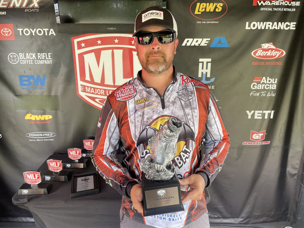 Windsor’s McDowell Wins Two-Day Phoenix Bass Fishing League Super Tournament on Rend Lake ...