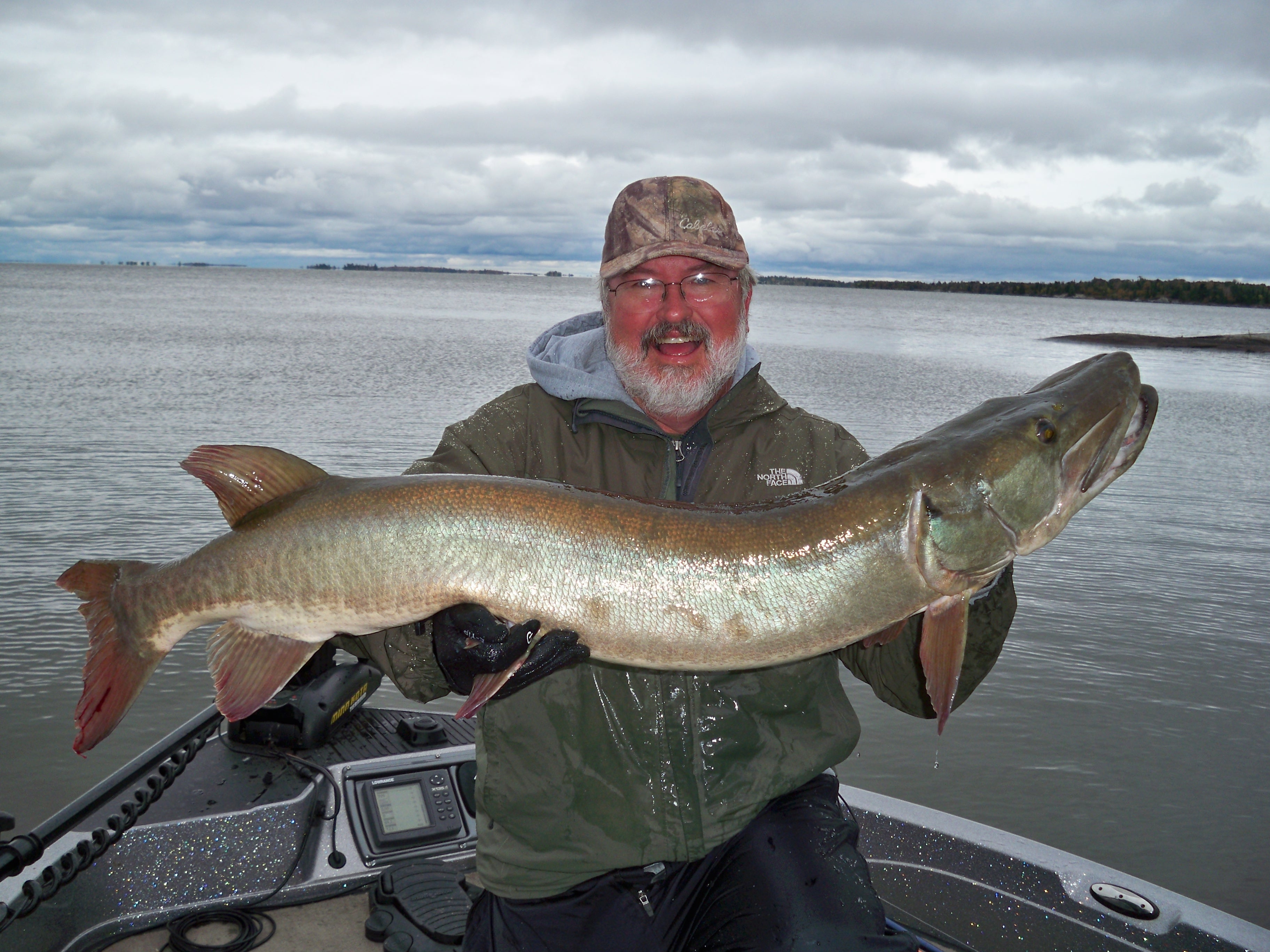 Big muskie caught on Lake of the Woods in City X, ON on 9/7/2012 ...