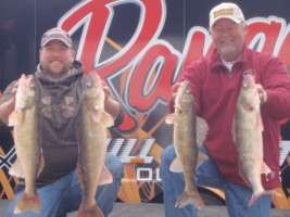 Skarlis and Jeff Lohr Win River | WalleyeFIRST