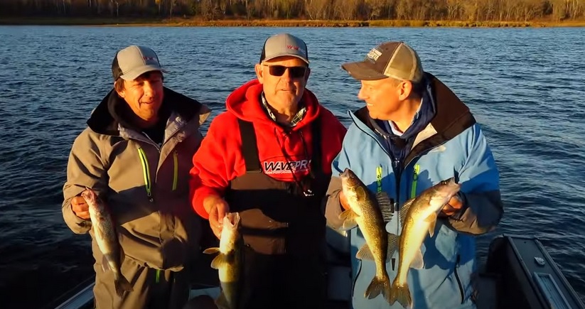 Fisherman’s Digest… Fall Fishing on the Rainy River | OutdoorsFIRST