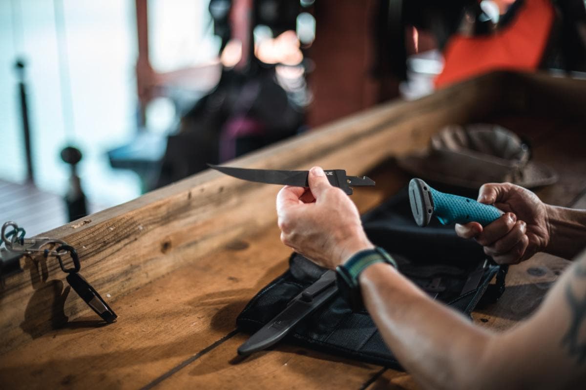 True Knives Takes to the Water With the Swift Edge Fillet Kit ...